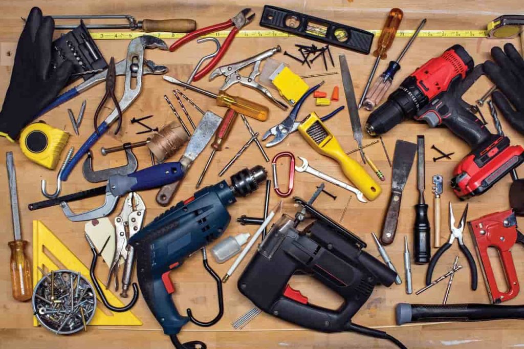 How to Set Up the Ultimate Woodworking Workshop at Home (Step-by-Step ...