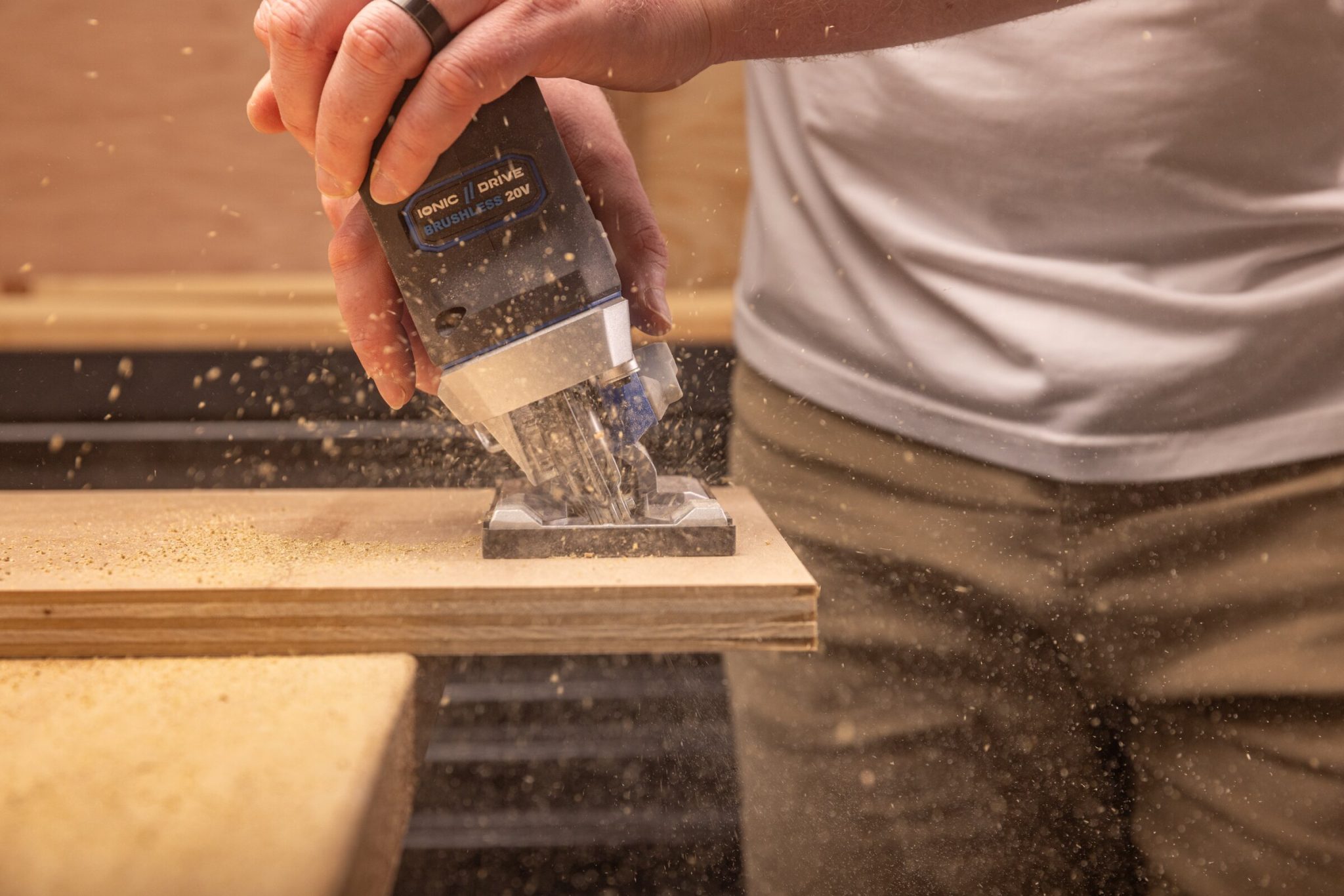 What Is a Jigsaw? Learn How It Works, When & How To Use